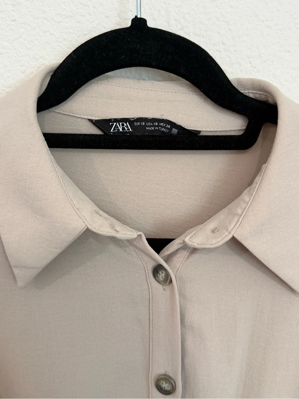 Zara | Dresses | Zara Neutral Beige Buttonfront Dress With Tie Waist ...